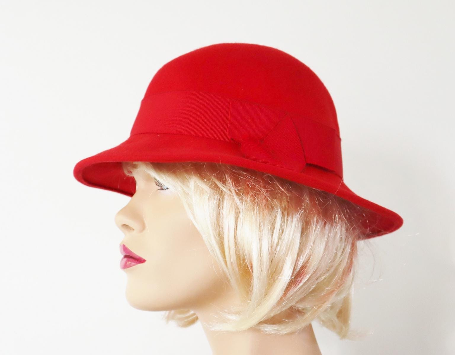 Red 70s80s Felt Hat // H.W. Buncke Aarhus // Size 55 - Etsy