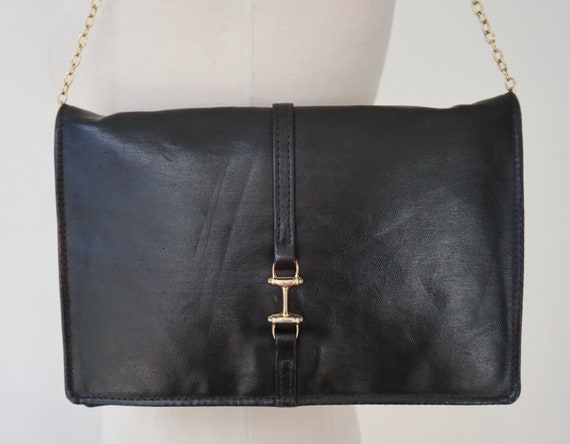 Black 80s Shoulder/Clutch Bag With Golden Chain Strap… - Gem