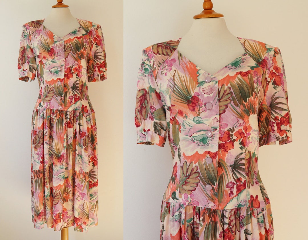 Lovely Sand Colored 80s Vtg. Dress With Dropwaist // Abstract Print ...