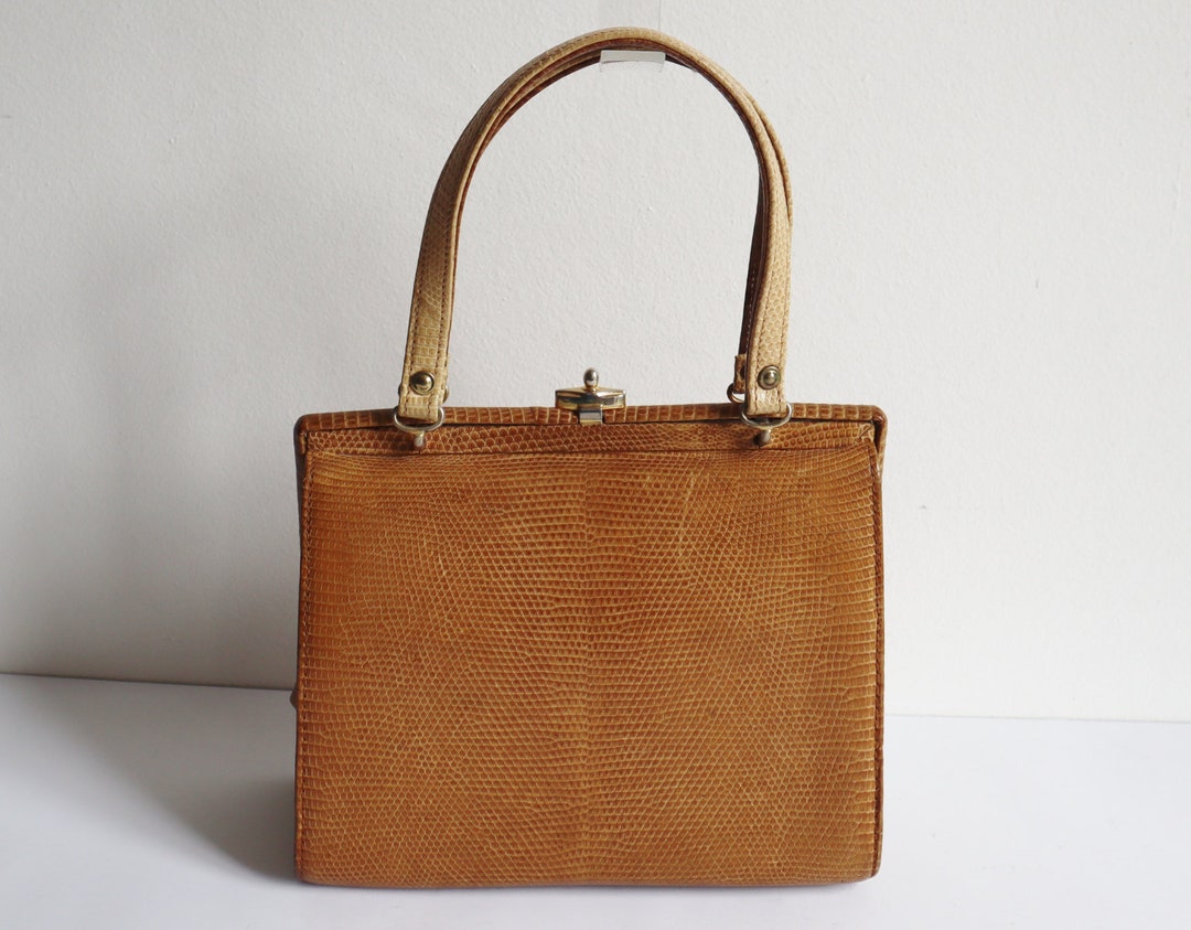 Beige 60s Vtg. Lizzard Top Handle Bag Bag With Golden Closure ...