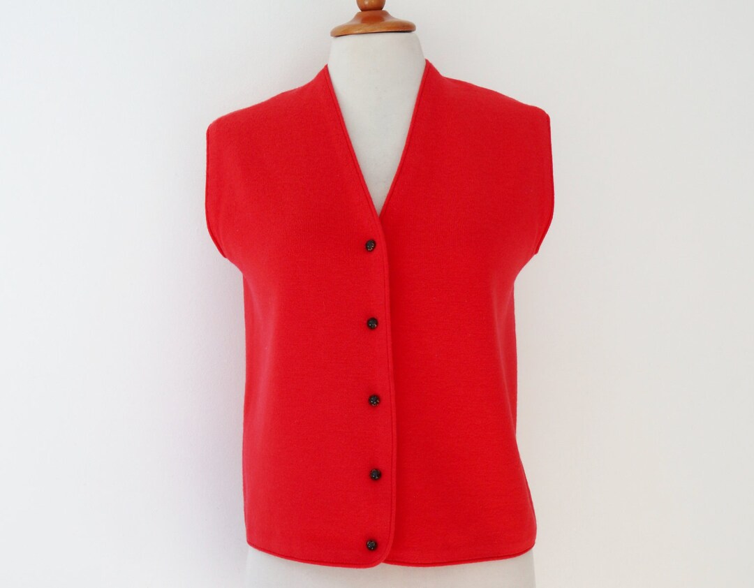60 Coral Red Knit Vest With Black Button // Wool - Etsy
