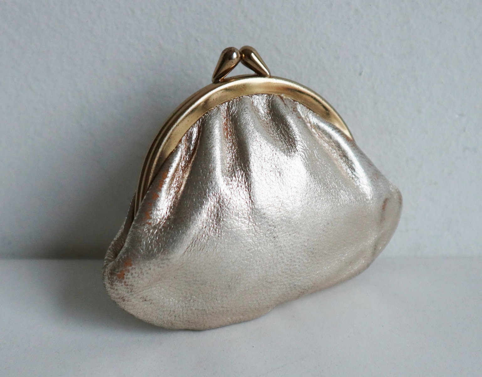 Golden Vtg. Leather Wallet // Small Wallet With Golden Closure - Etsy ...