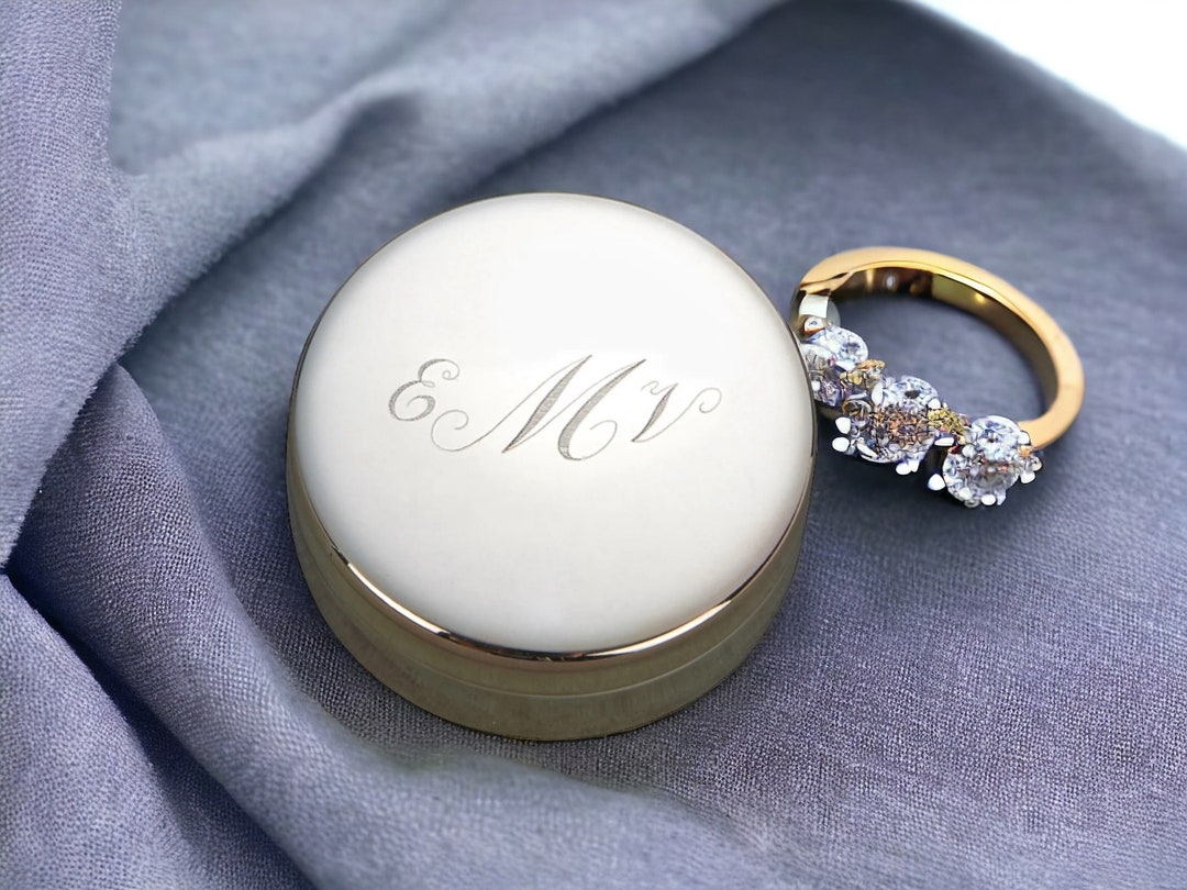 Custom Engraved Round Jewelry Box: Shiny Silver Keepsake - Etsy