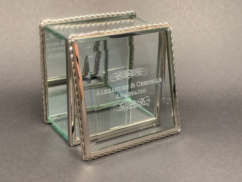 Personalized Square Glass Jewelry Box: Engraved Gift for Mom - Etsy