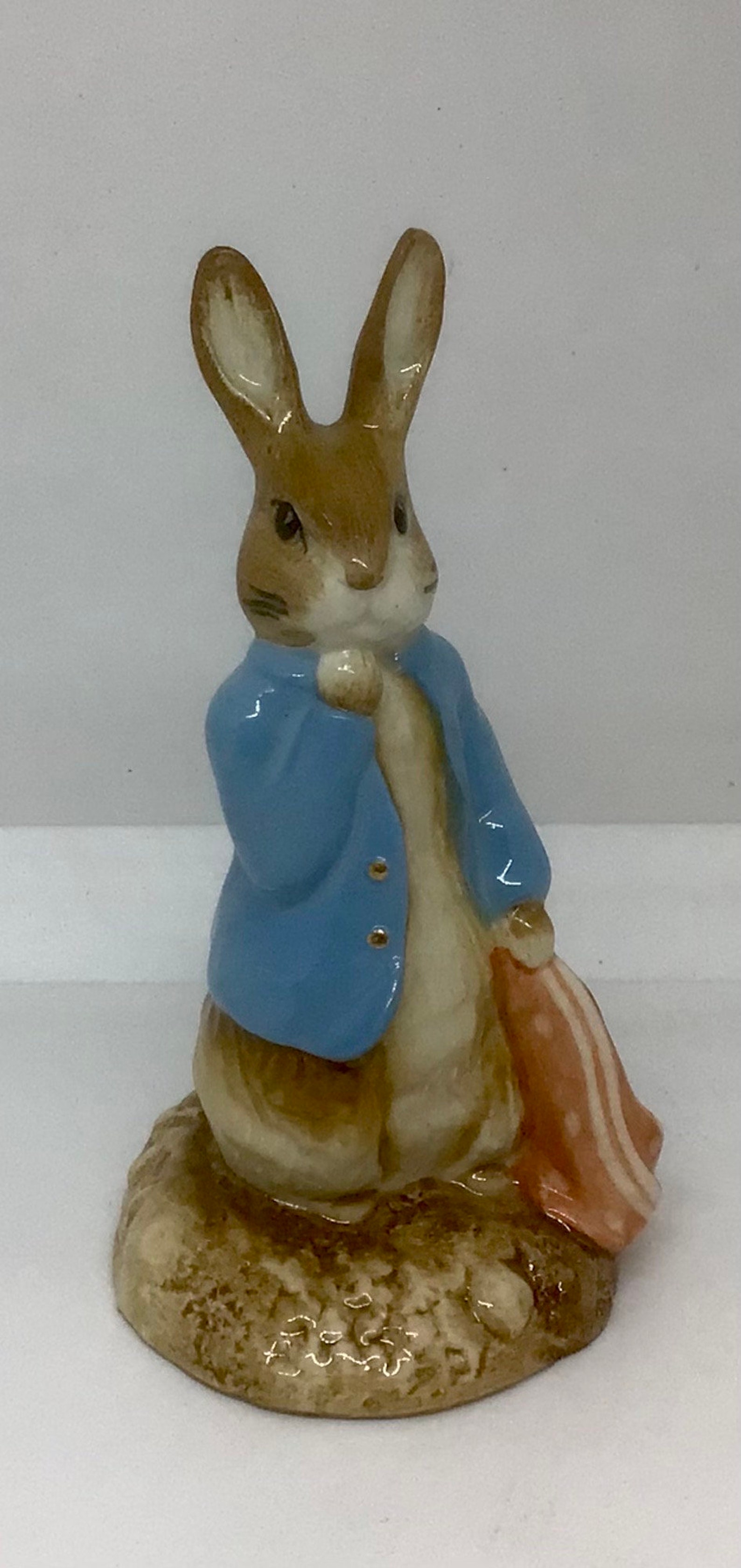 Beswick Gokd Stamp peter and the Red Pocket Handkerchief - Etsy