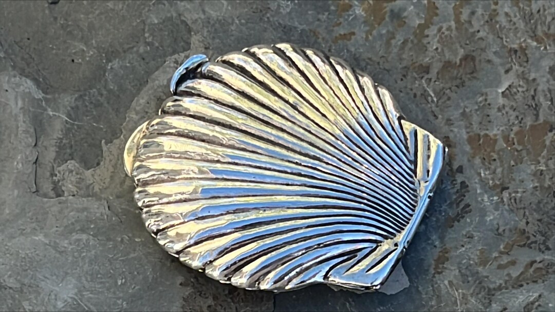 Vintage Mexico Silver Hinged Clam Seashell Compact Case / Pill Box C ...