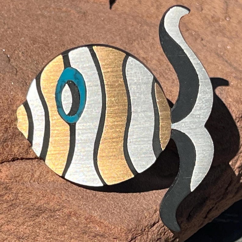 Tono ~ Vintage Mexico Piedra Negra Sterling Silver and Brass Fish Pin ...