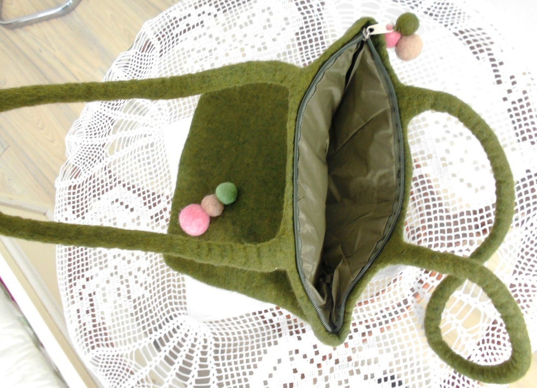 Felted Bag , Wool Felted Bag , Green Bag ,hip Bag ,gift Ideas, Art Gift ...