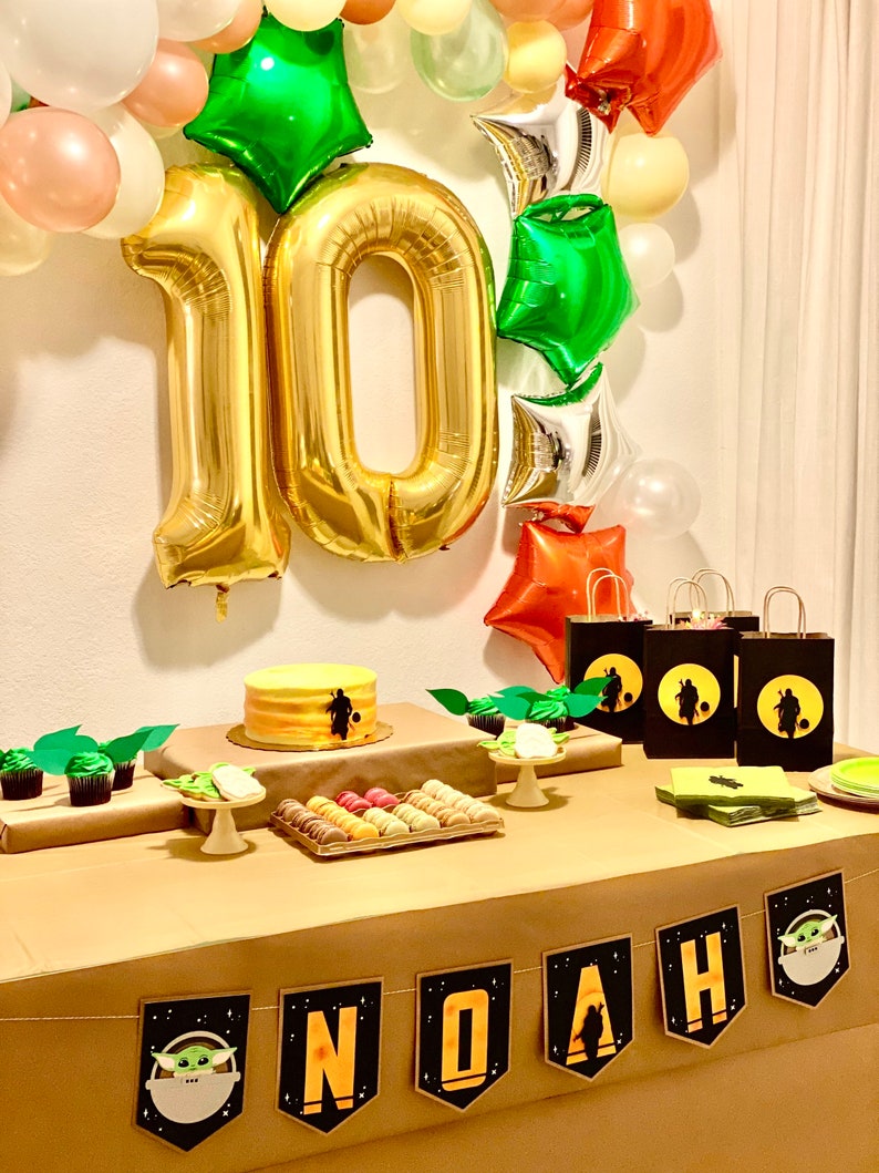 Grogu Cake Topper / Baby Yoda / the Mandalorian / Baby Yoda Birthday ...