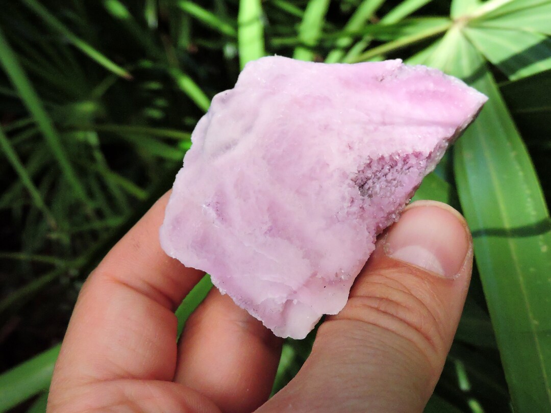 Exquisite Pink Cobalt Aragonite From Spain 1.8 Inch 58gm Stone Store ...