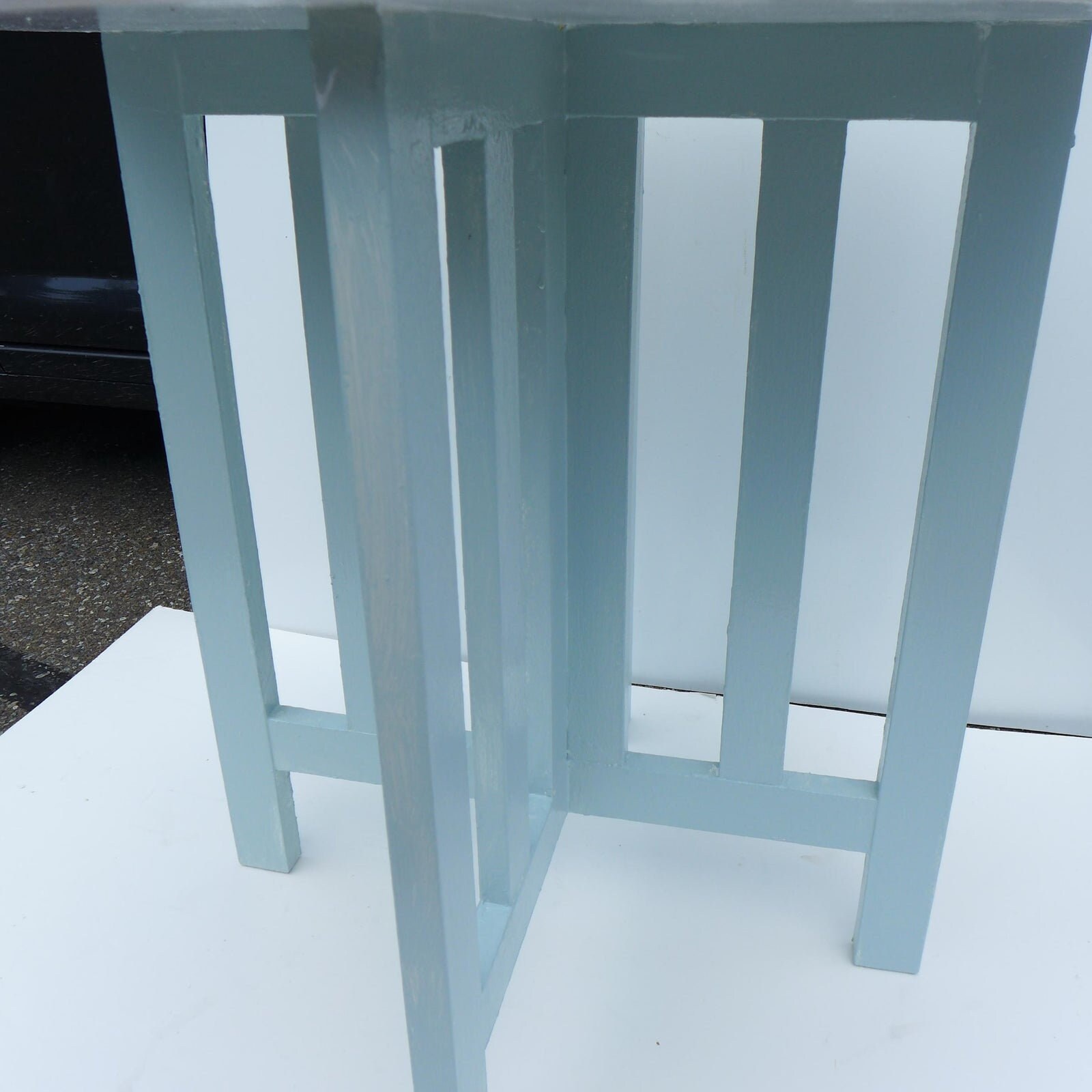 Vintage Coastal Living, Round Oak Lamp Table Painted in White & Sea ...