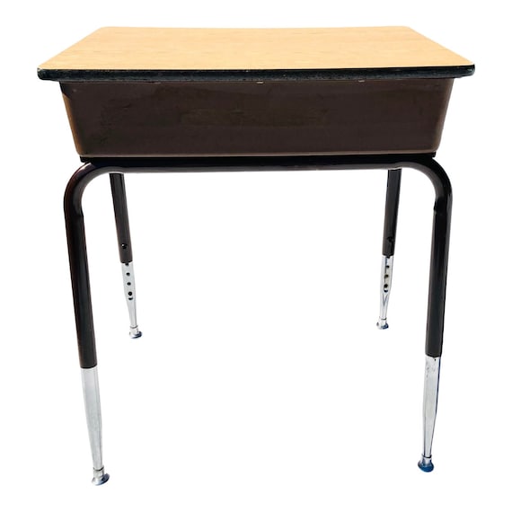 Elementary School Desks