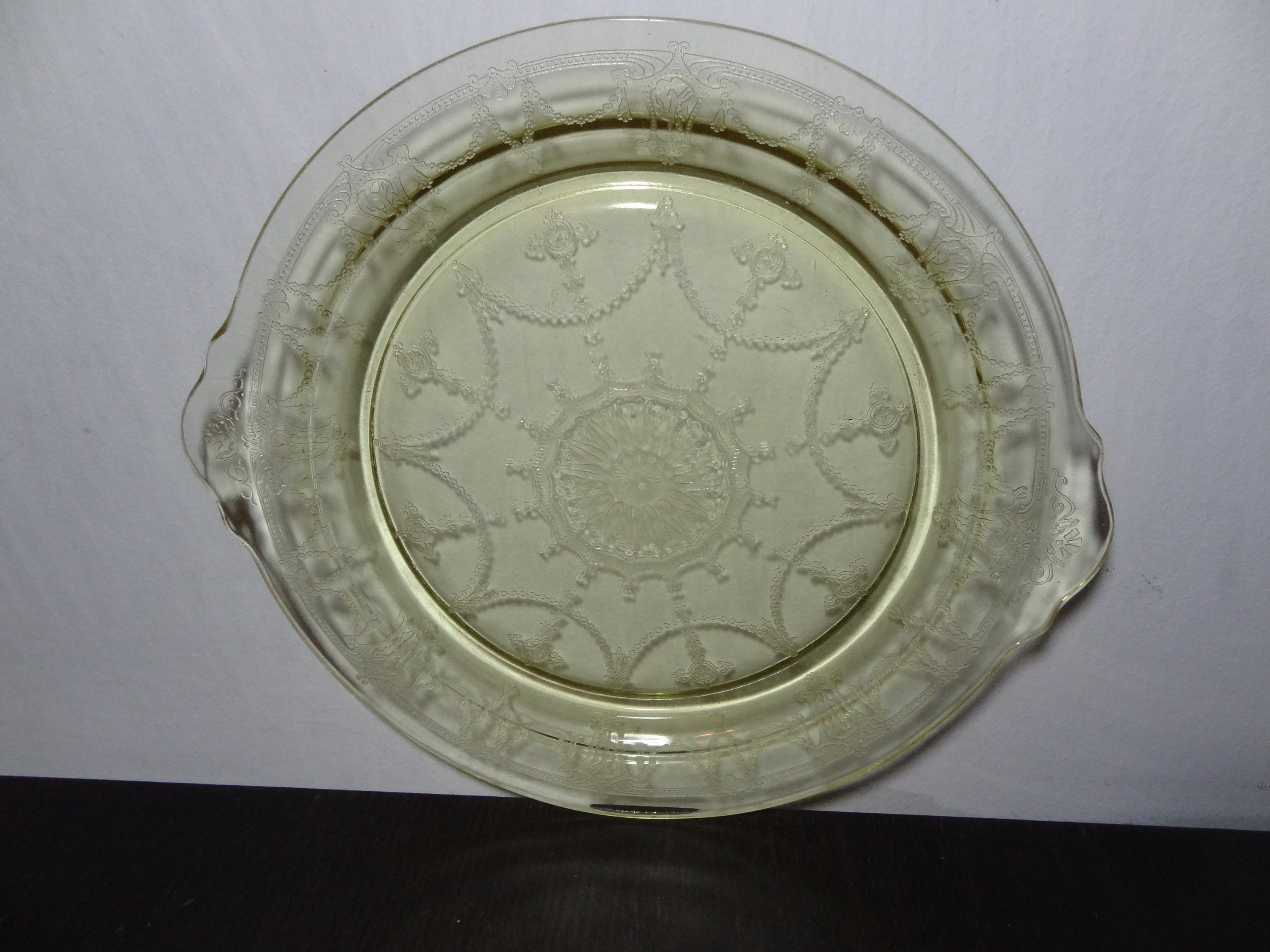 Vintage Anchor Hocking Glass Co. Yellow Depression Glass | Etsy