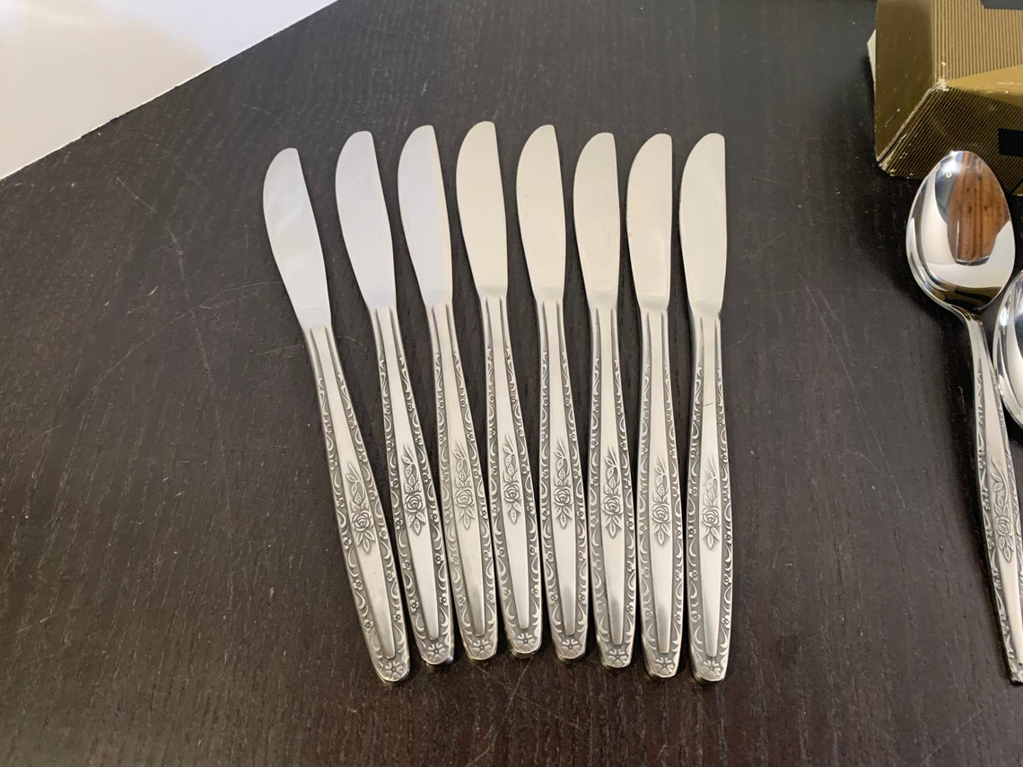 Interpur INR3 Single Rose Stainless Steel Flatware - Service for 8 Plus ...