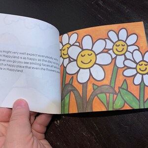 Mr Men Book "mr Happy" - by Roger Hargreaves - Thurman Publishing ...