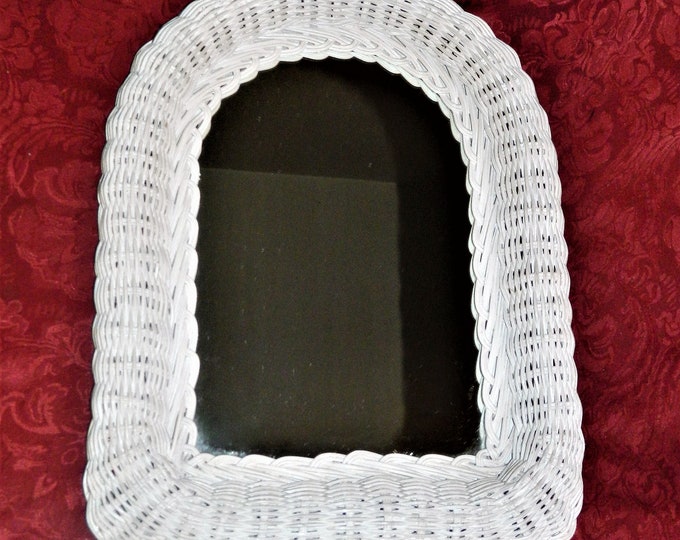 Vintage Cottage Chic Arched Wicker Mirror Perfect Size for Anywhere! - Etsy