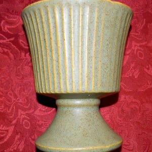 1960 Mccoy Floraline Line Matte Green Speckled Pottery Planter Mid ...