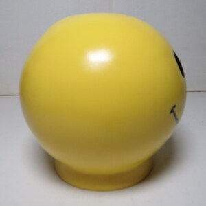 Classic Vintage Smiley Face Bank Plastic Makes You Smile While Keeping ...