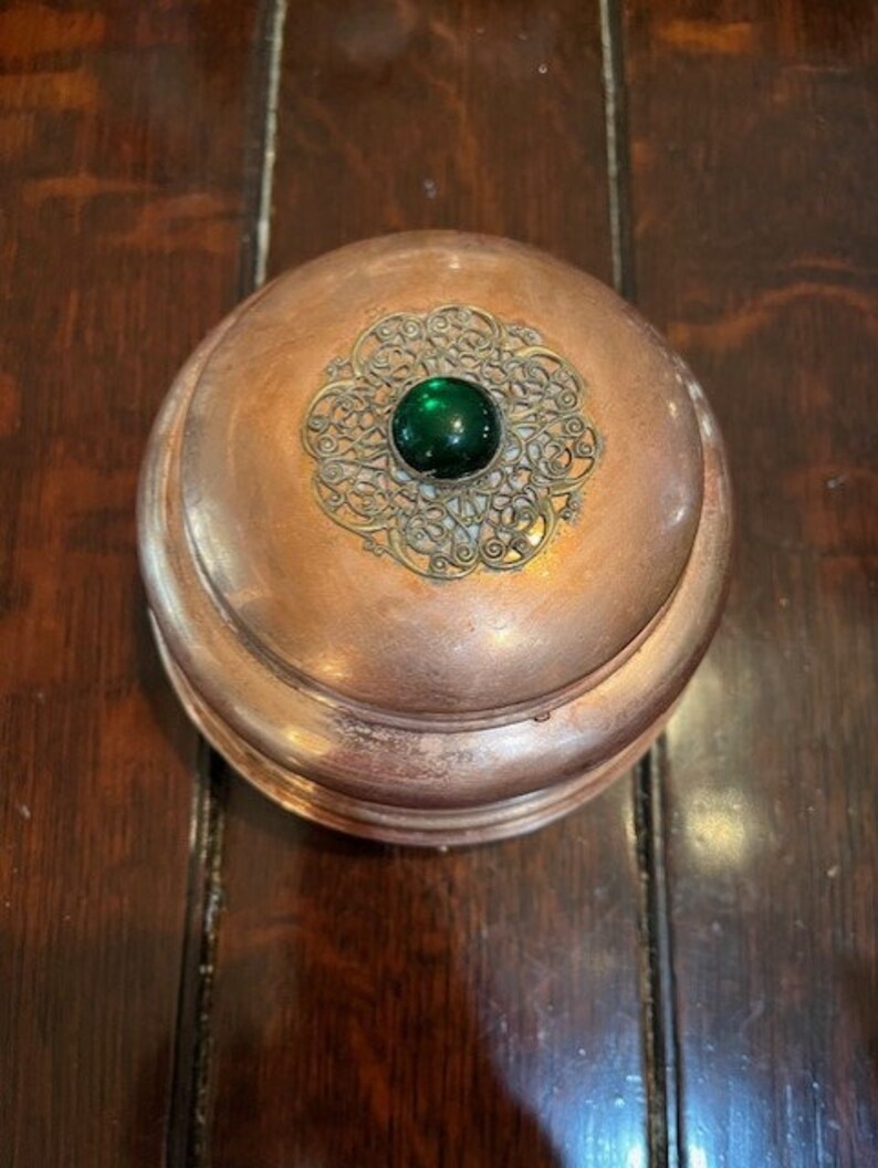 Antique Wind-up Music Box, Musical Powder Boxes, Powder Boxes, Vintage ...