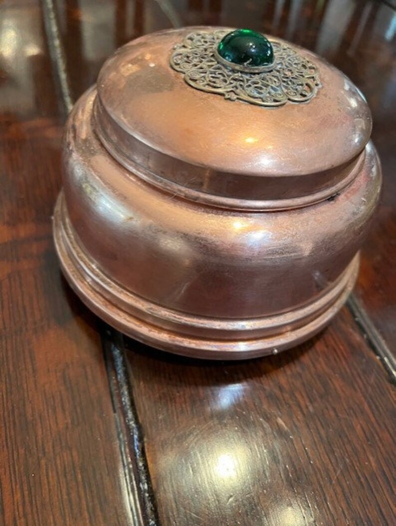 Antique Wind-up Music Box, Musical Powder Boxes, Powder Boxes, Vintage ...