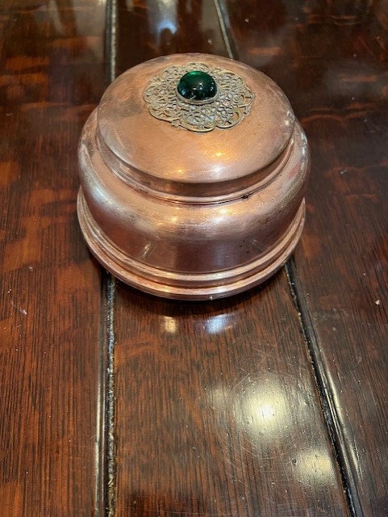 Antique Wind-up Music Box, Musical Powder Boxes, Powder Boxes, Vintage ...