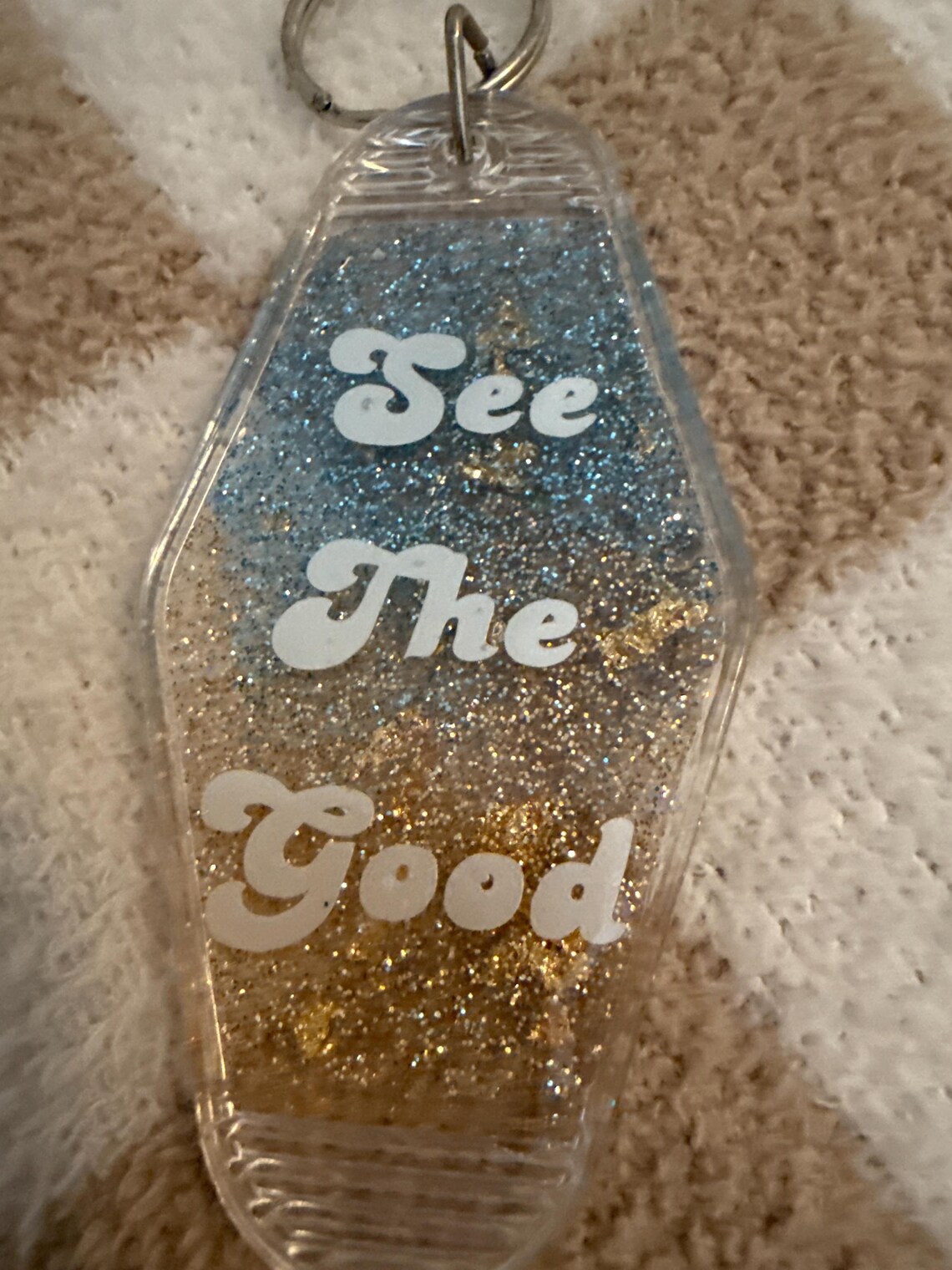 Custom Resin Motel Keychain, Personalized Keychain - Etsy