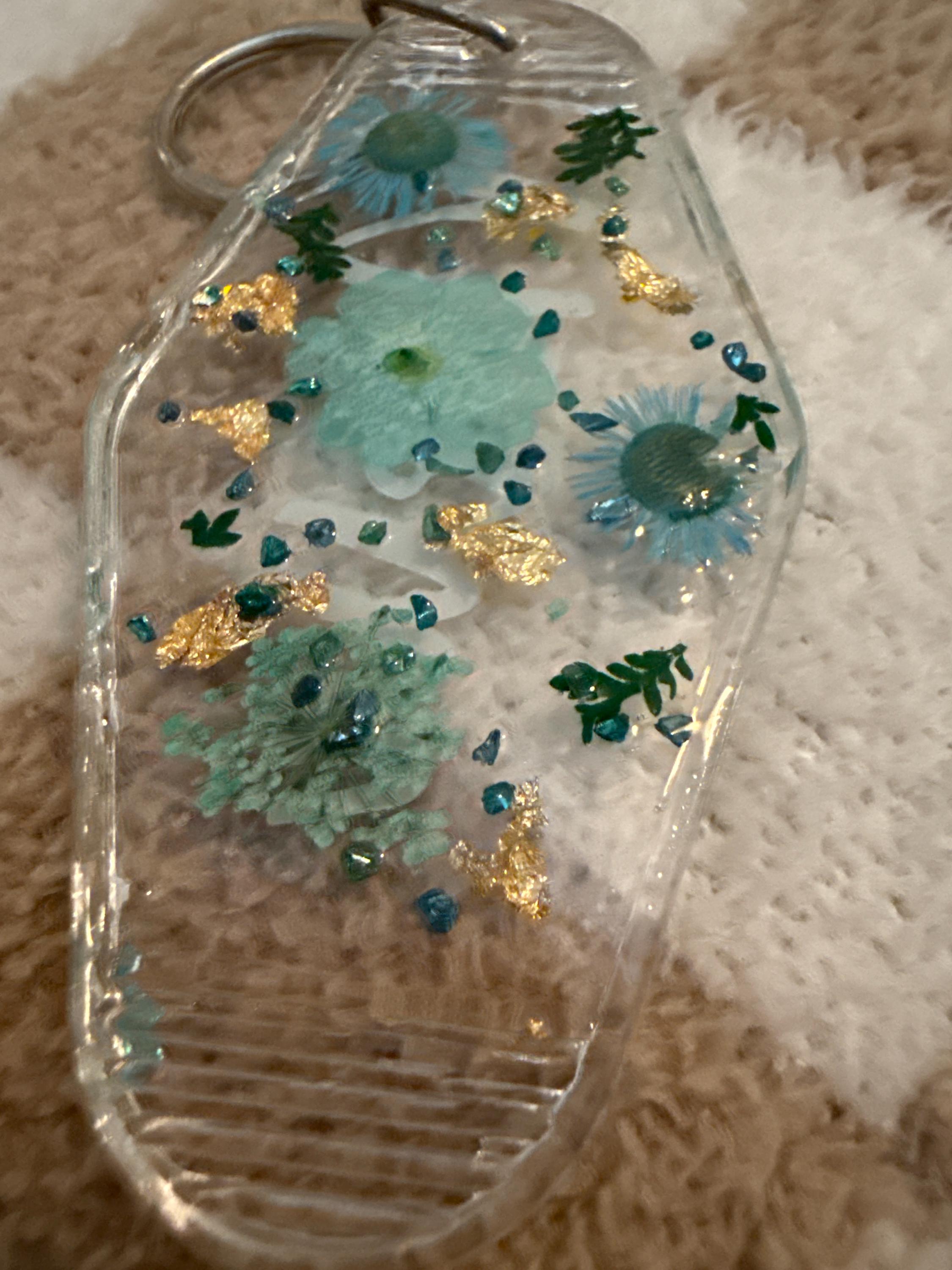 Custom Resin Motel Keychain, Personalized Keychain - Etsy