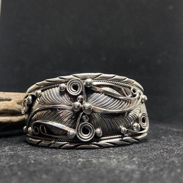 Native American Cuff - Etsy