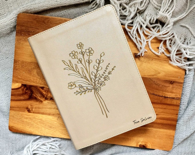Dainty Wildflower Personalized CSB Leather Bible | Rose Gold or ...