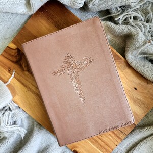 Floral Cross Engraved CSB Leather Bible Champagne - Etsy