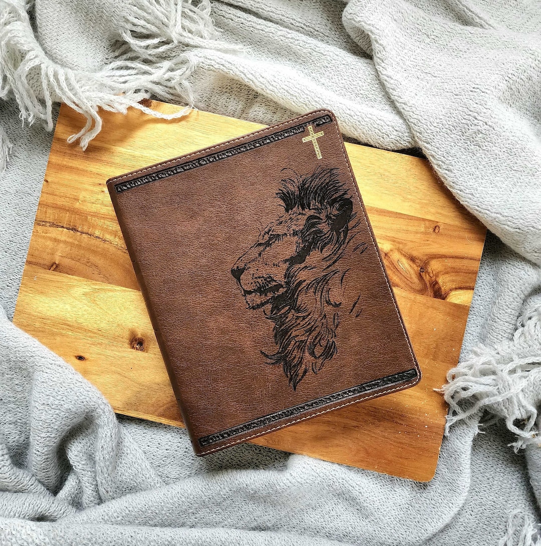 Majestic Lion Leather Bible | Personalized Leather Bible Cover ...