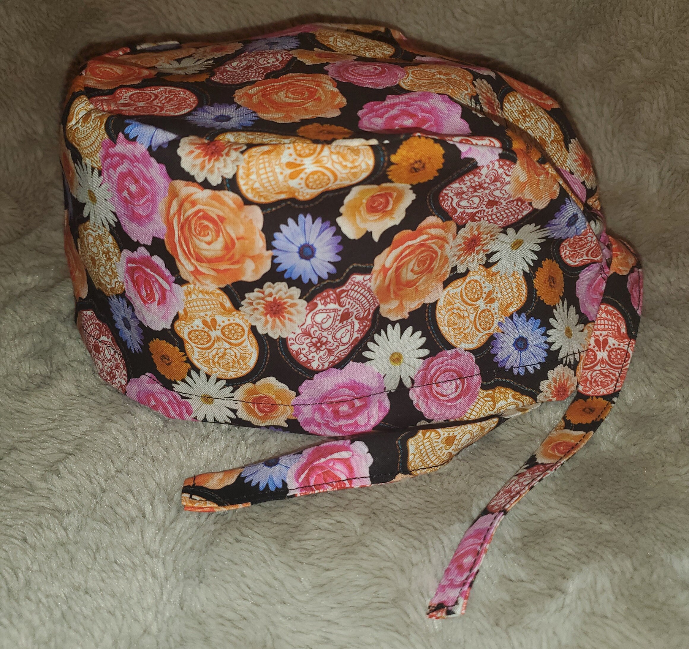 Sugar Skulls & Roses Scrub Cap 100% Cotton Buttons - Etsy