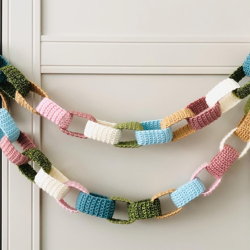 Crochet Paper Chain Garland: Handmade 1-3 Metre Decoration - Etsy