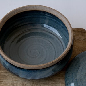 Round Ceramic Casserole Dish With Lid 2 Sizes - Etsy