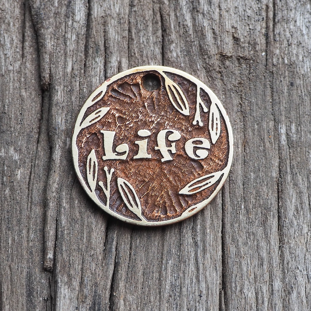 Personalized Pet Name Tag With Nature-inspired Design for Dogs and Cats ...