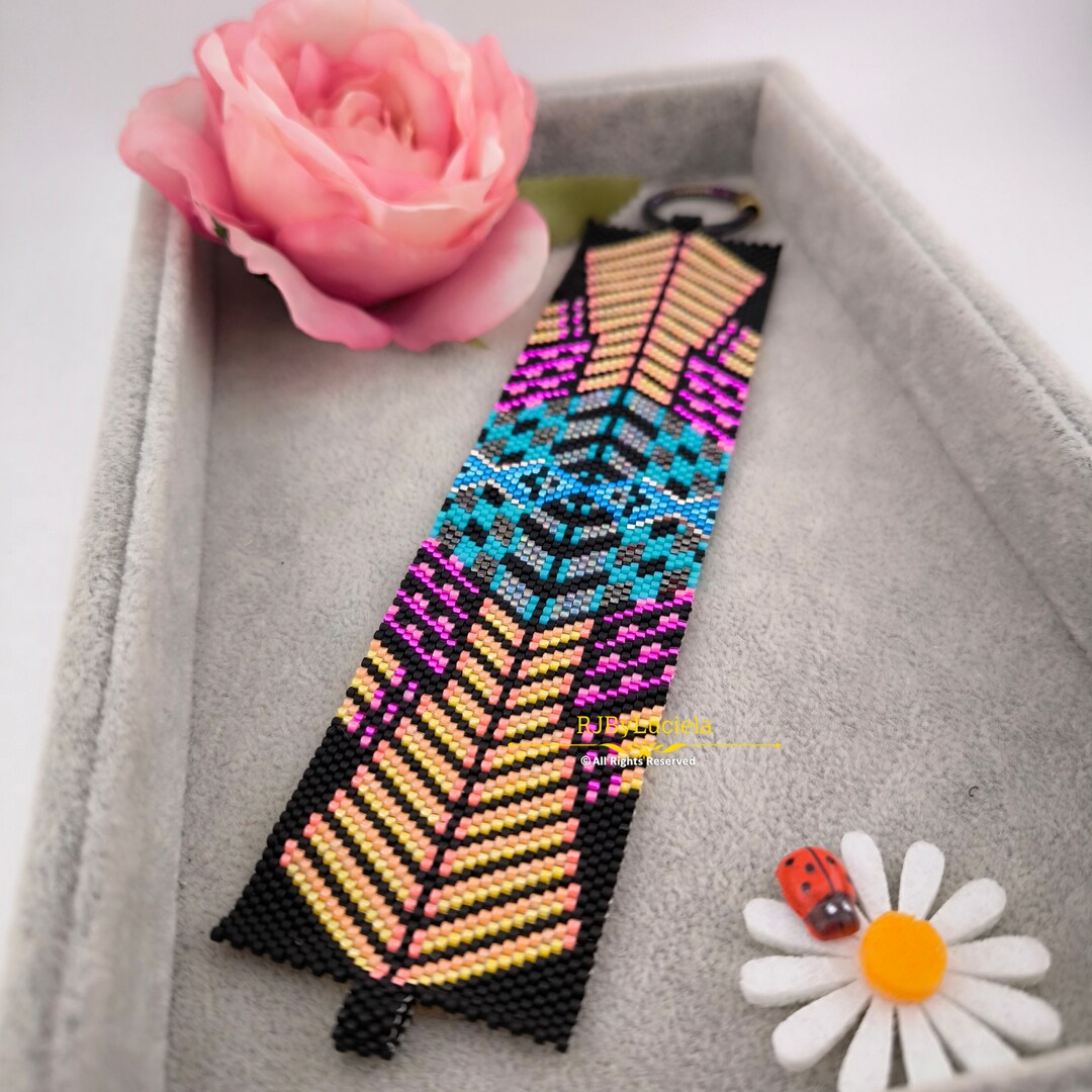 Geometric Neon Blast Peyote Pattern- Odd Count Bracelet Pattern | Seed ...