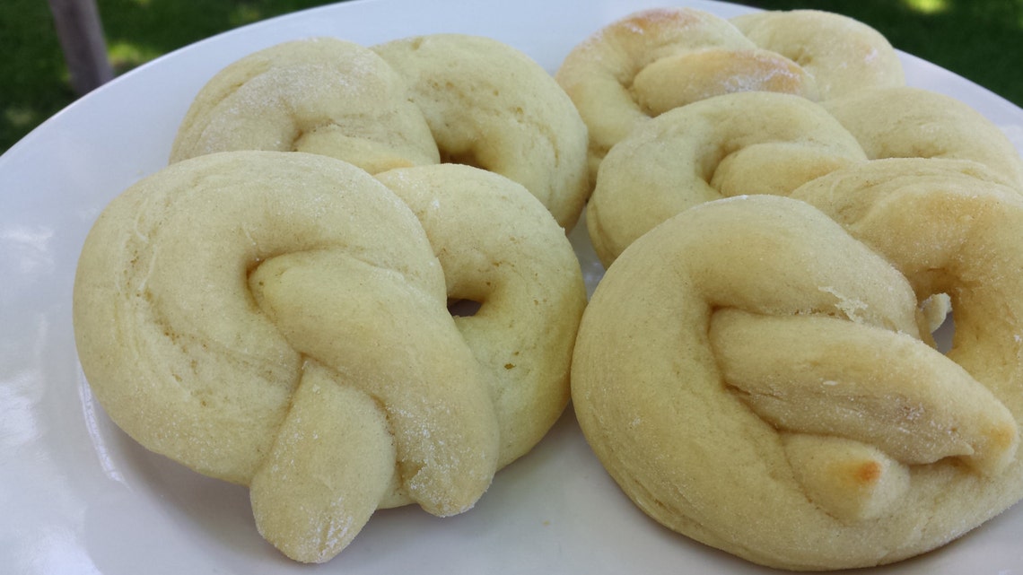 KRINGLA Authentic Homemade Norwegian Pastries Made to Order - Etsy