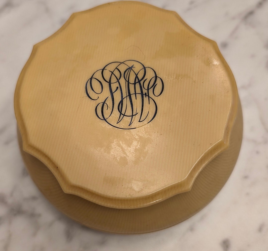 Ivory Pyralin Du Barry 1920 Monogramed Bakelit Celluloid Vanity ...