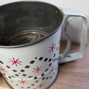 Vintage Flour Sifter, Atomic Red Star Starburst by Androck, Mid Century ...