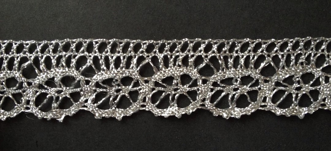 New 3 Yards Silver Lace Edge Trim Craft Fabric Needlework Edging Trims ...