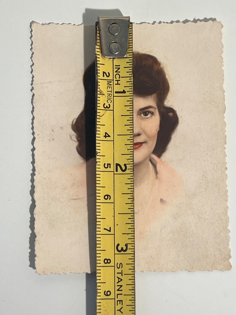 Tiny Hand Tinted PHOTO 1940s 50s Woman W/ Red Lips Keep - Etsy
