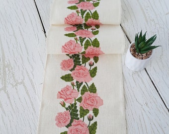 Narrow Table Runner for Shelf - Etsy