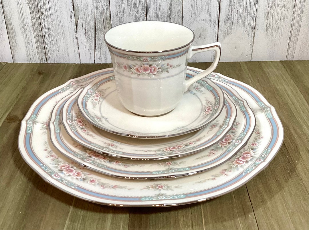 Noritake Rothschild Ivory 7293 Noritake Dinner Set Elegant Entertaining ...