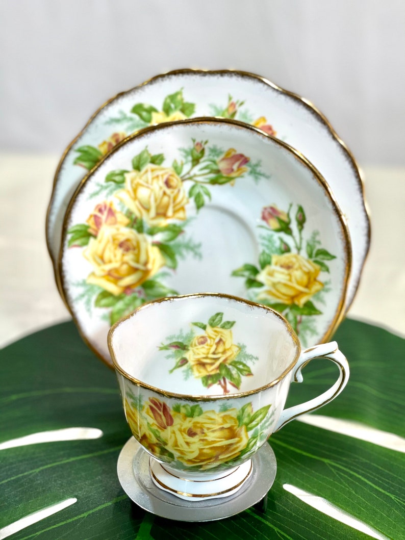 Royal Albert Yellow Rose Tea Set, Vintage Bone China Trio (F.10-24) - Etsy