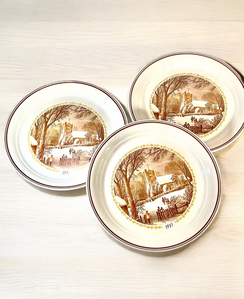 Corelle Christmas Plate, 1983 Vintage Winter Scene, 10 Inch (L.3) - Etsy
