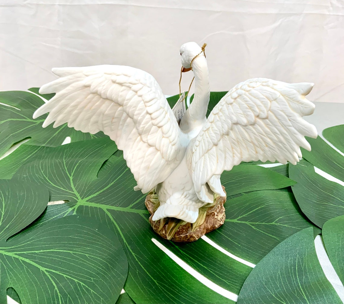 Homco Porcelain Swan Figurine, 1987 Masterpiece With COA (L5-6) - Etsy