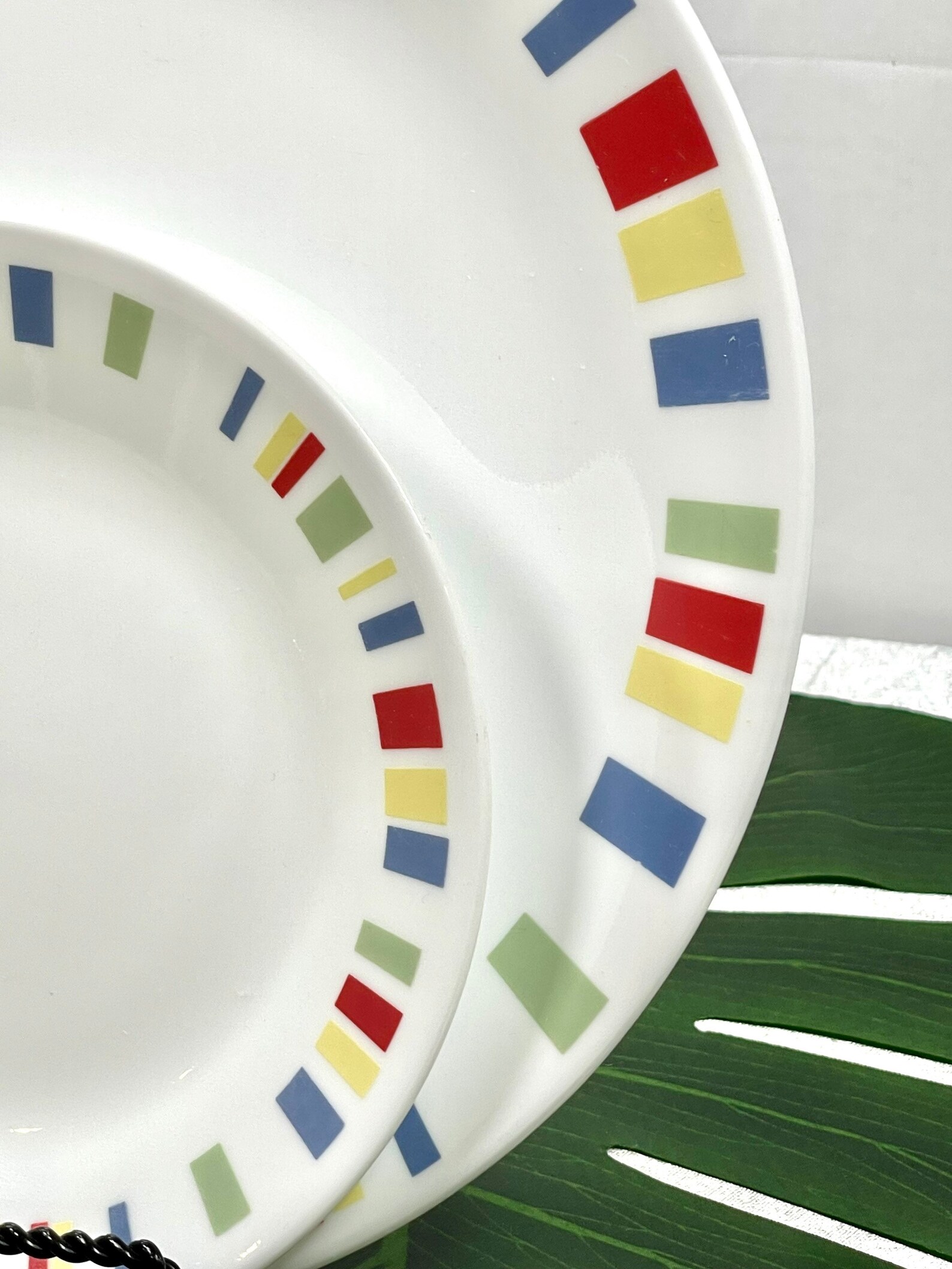 Vintage Corelle Memphis Plate Set, Colorful Tableware (2 Piece) (G4-5 ...
