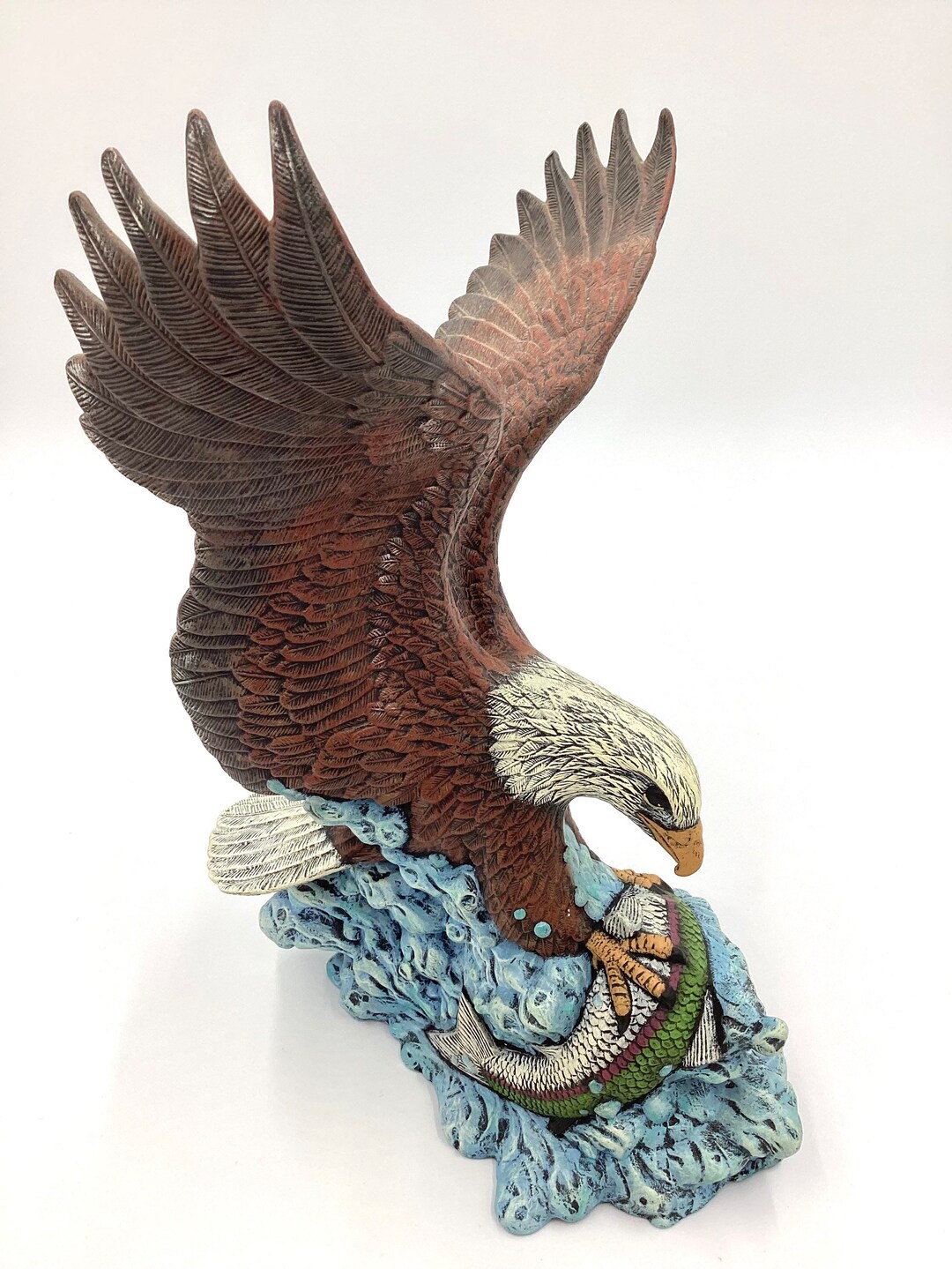 Gorgeous Statue of an Eagle Capturing A Fish in the Water - Etsy