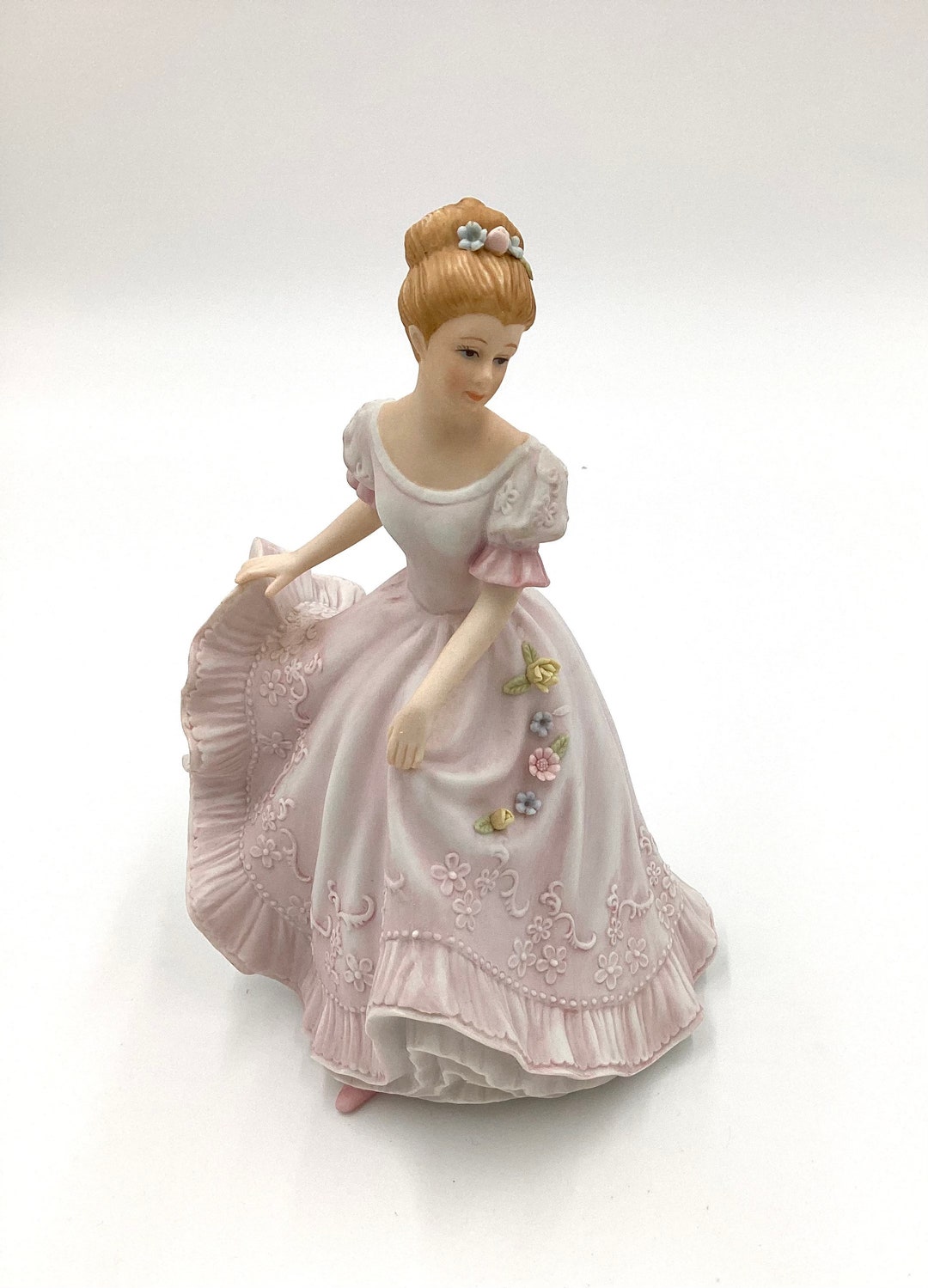 Lady Caroline Girl Figurine by Masterpiece Homco Mexico 1993 - Etsy