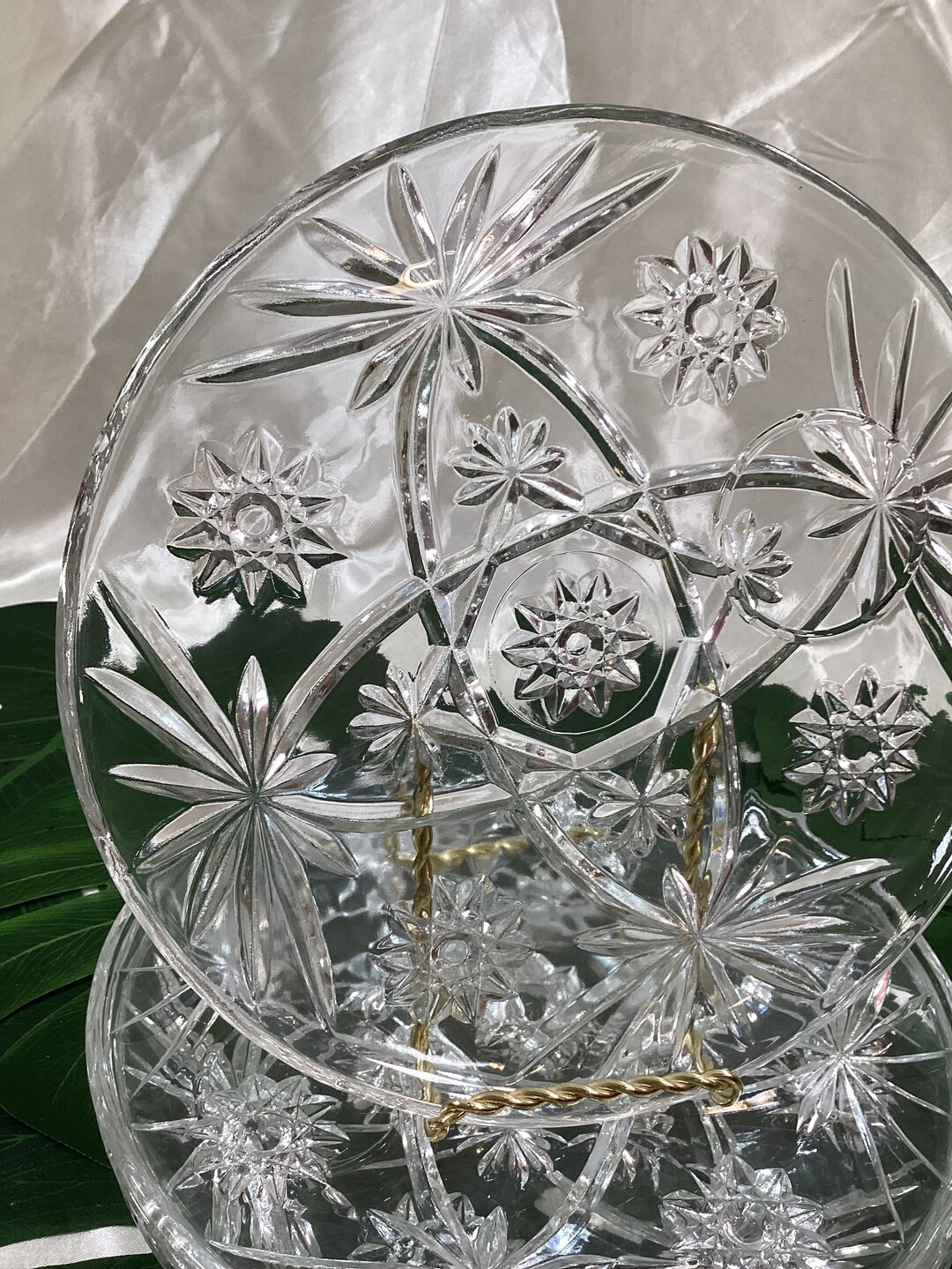 Set of 4 Clear Glass Snack Plates Round Plates Only Plates Great for ...